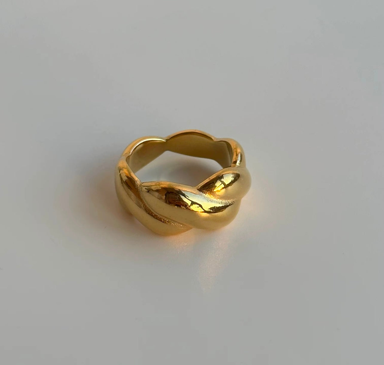 Brielle Ring- Gold – TheVaieBoutique