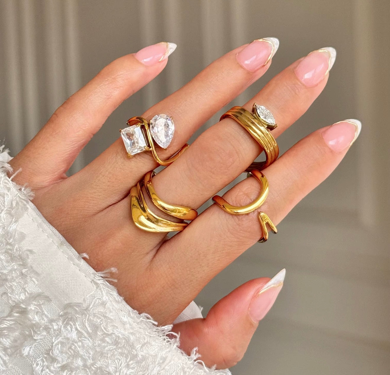 Sadie Ring - Gold – TheVaieBoutique